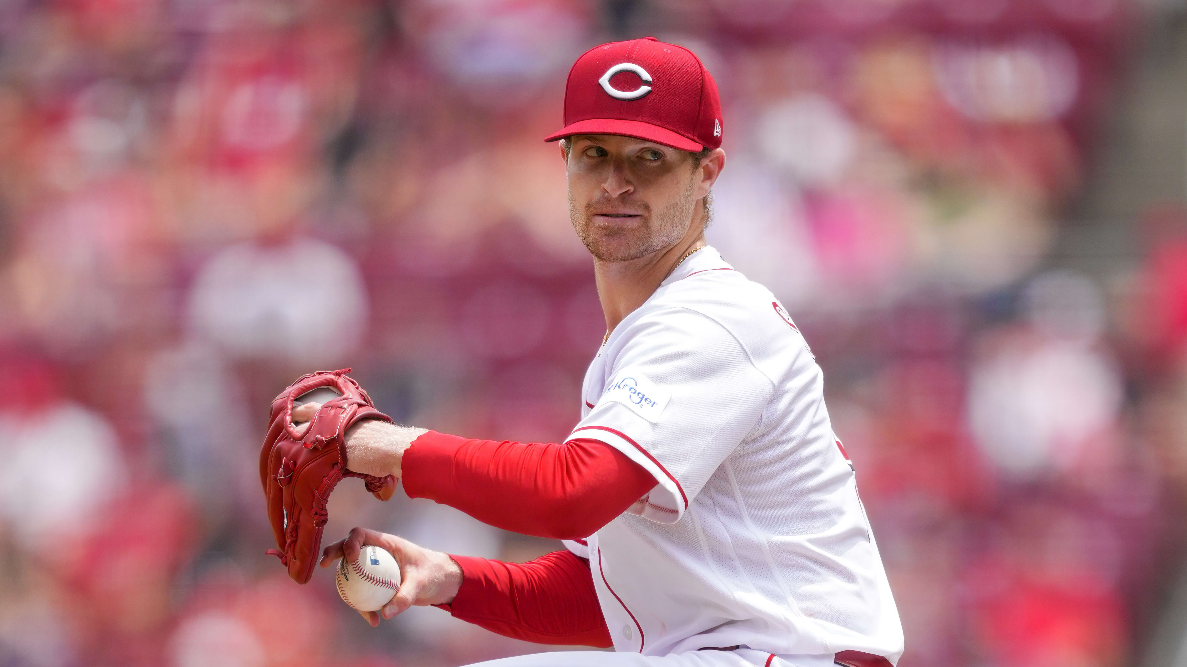 3 Reds players who won't be non-tendered, but will eventually lose ...