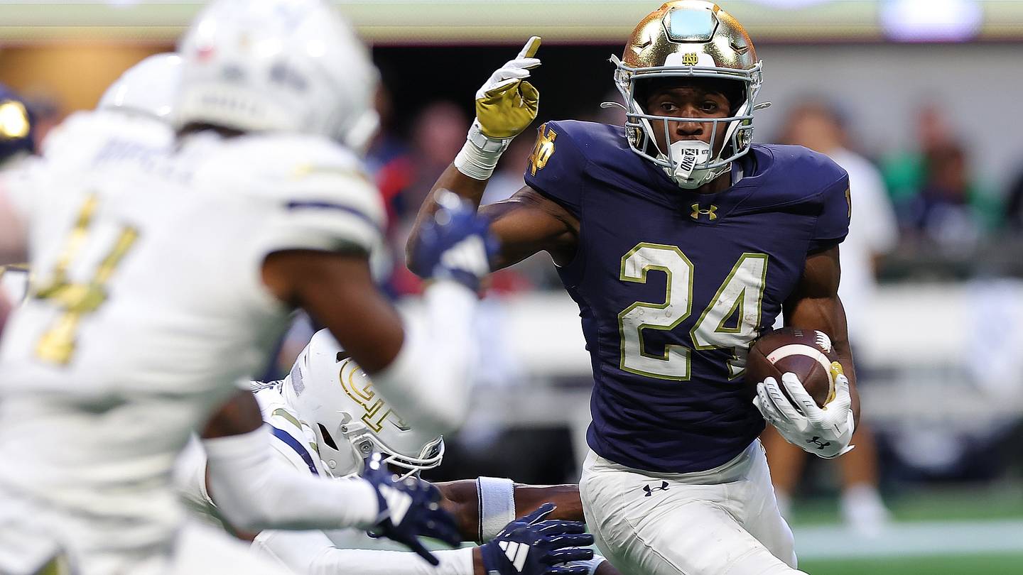 Jadarian Price is leading Notre Dame football with tough running all ...