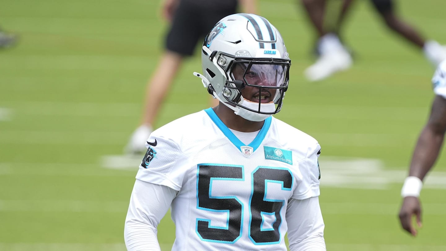 Trevin Wallace forces first career turnover; continues to wreak havoc ...