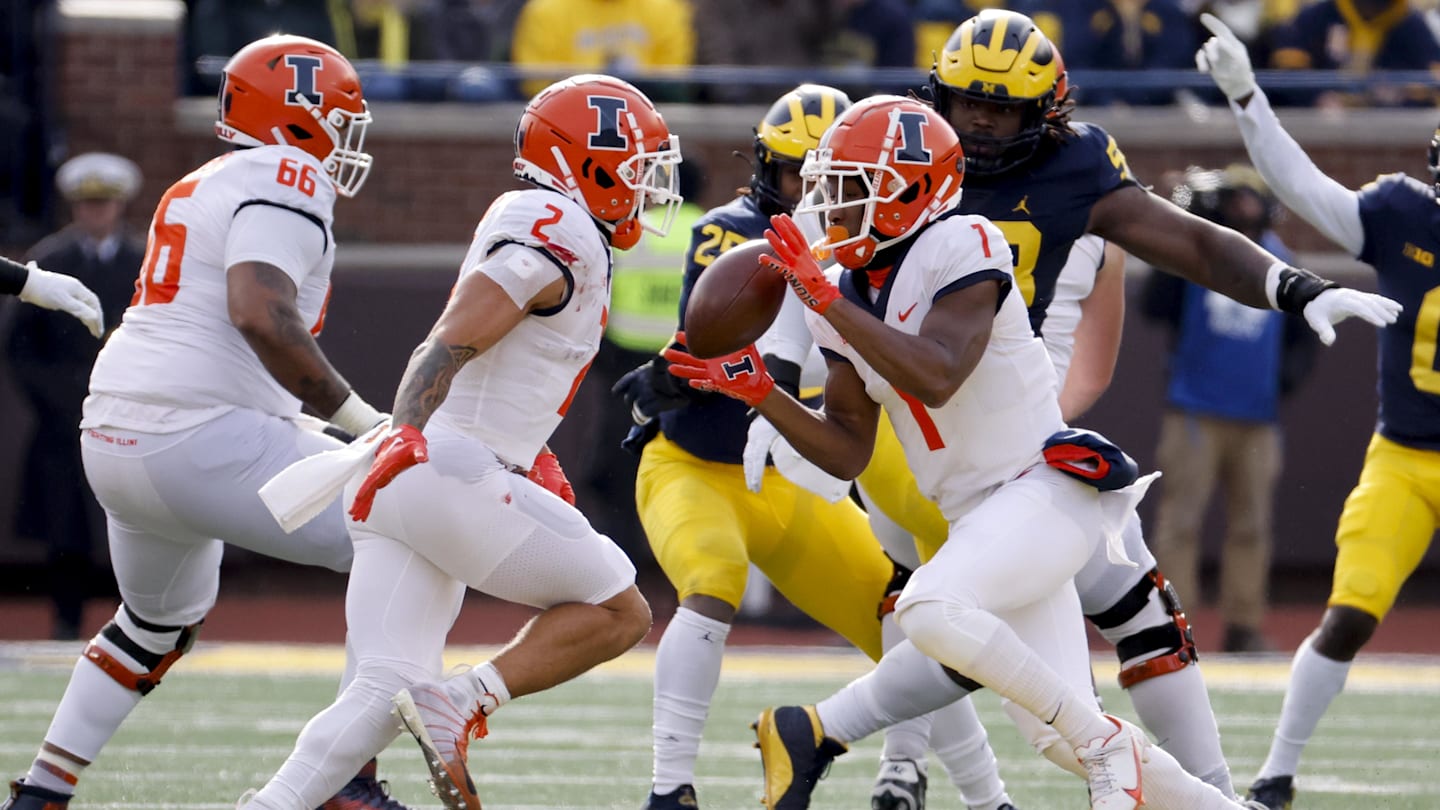 Michigan football vs. Illinois: How to watch, game information, betting line