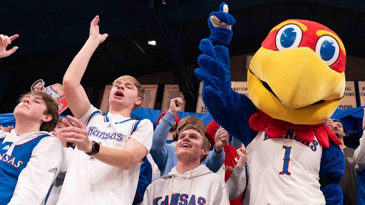 Kansas Basketball: Jayhawks Release Big Monday Matchups