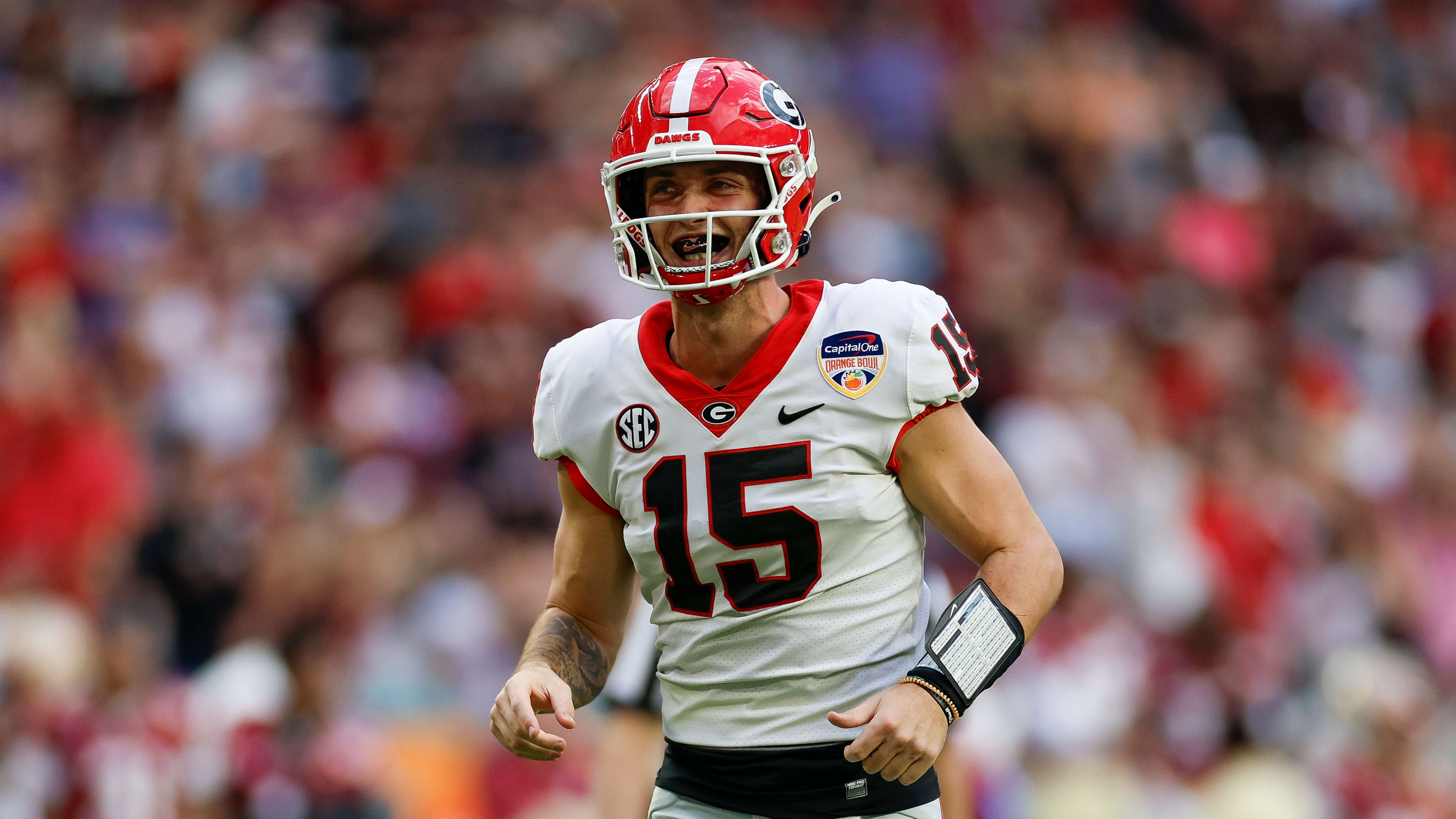 2025 NFL mock draft: Utter chaos in the top 10 of this three-round mock