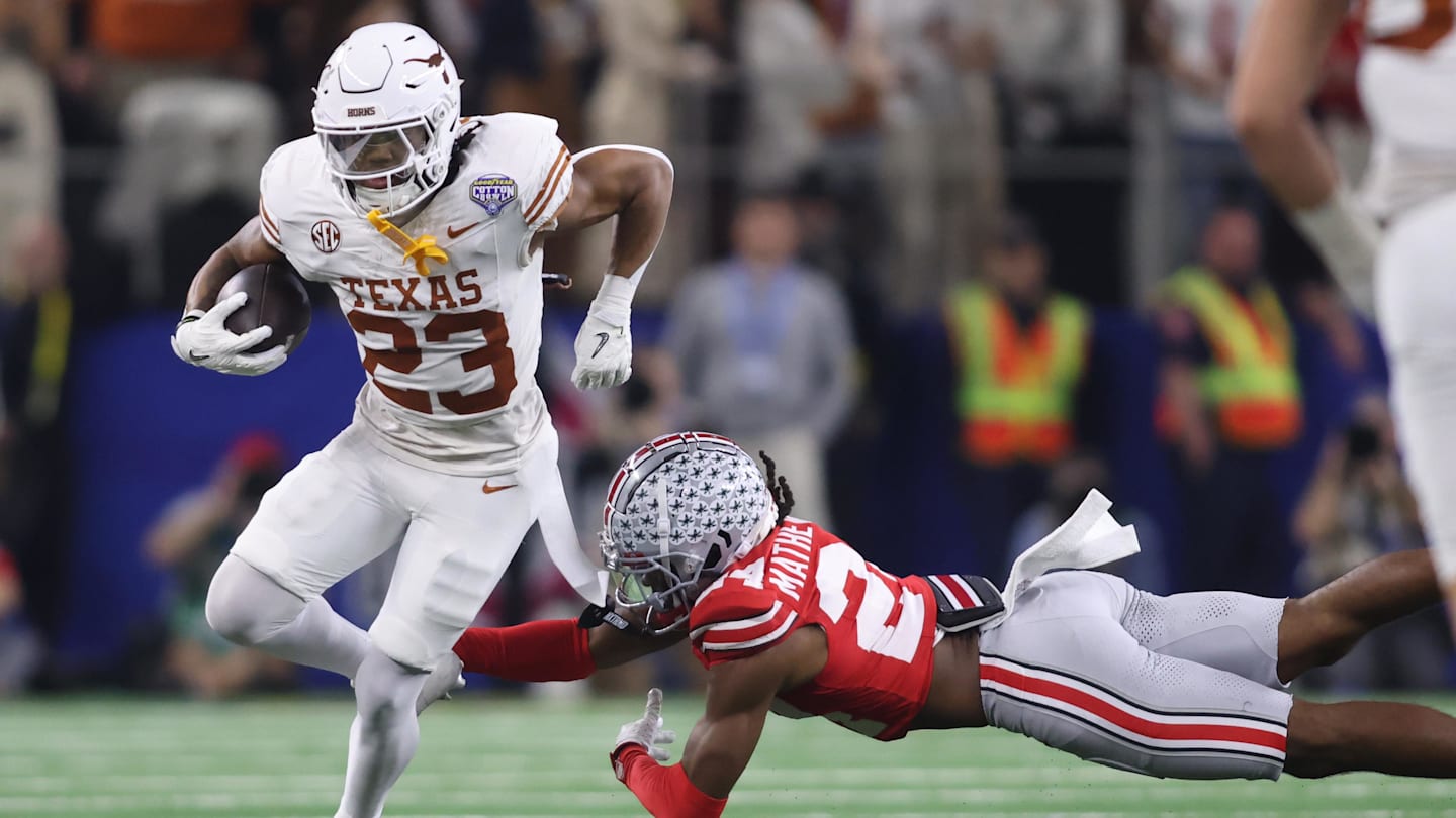Texas Longhorns RB Jaydon Blue Changes Dallas Cowboys Jersey Number