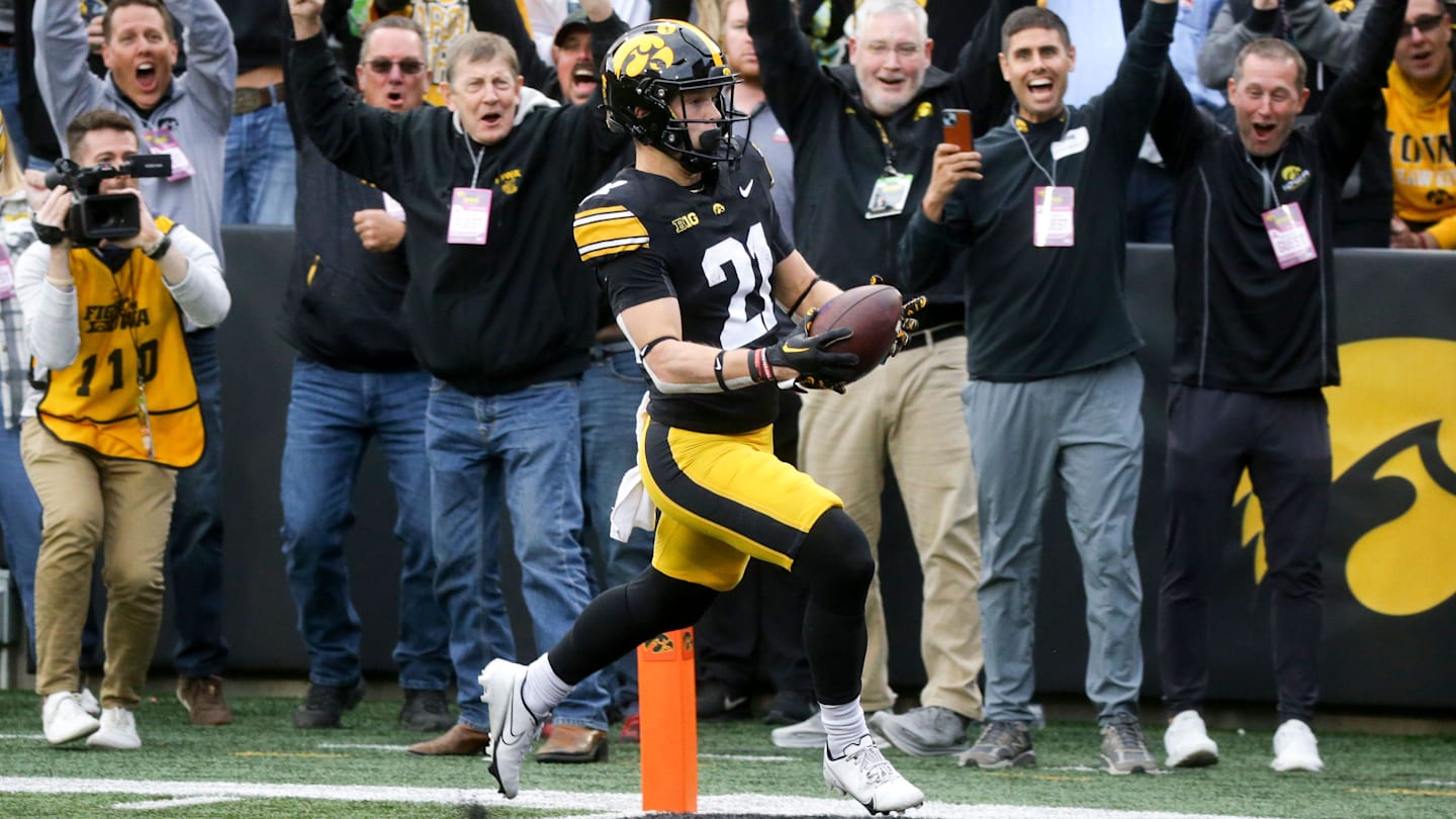 Iowa Hawkeyes' Star Return Specialist Receives Major Honor