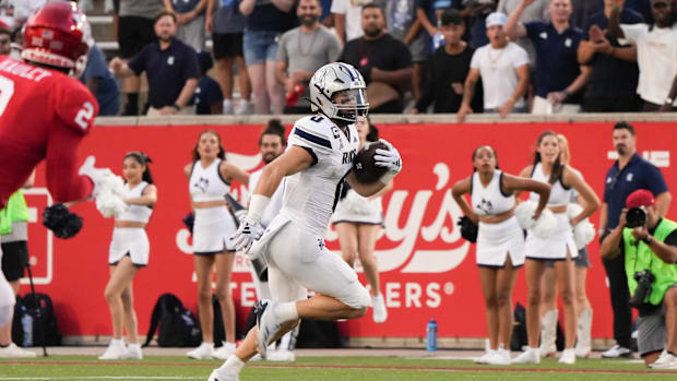 Houston Cougars Player Spotlight of the Week: Dean Connors