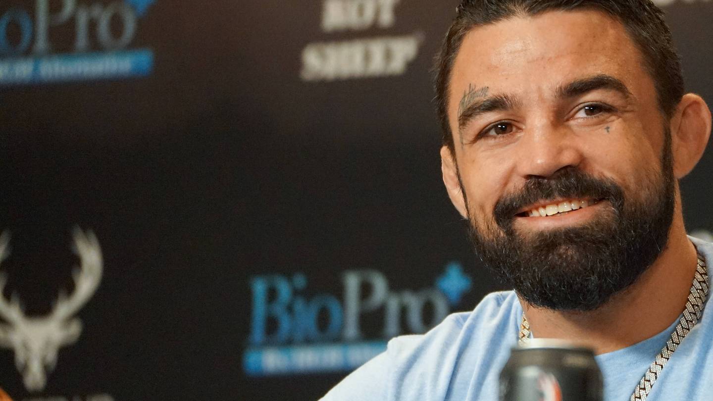 BKFC 82 Results: Mike Perry Defends King of Violence Title Against ...