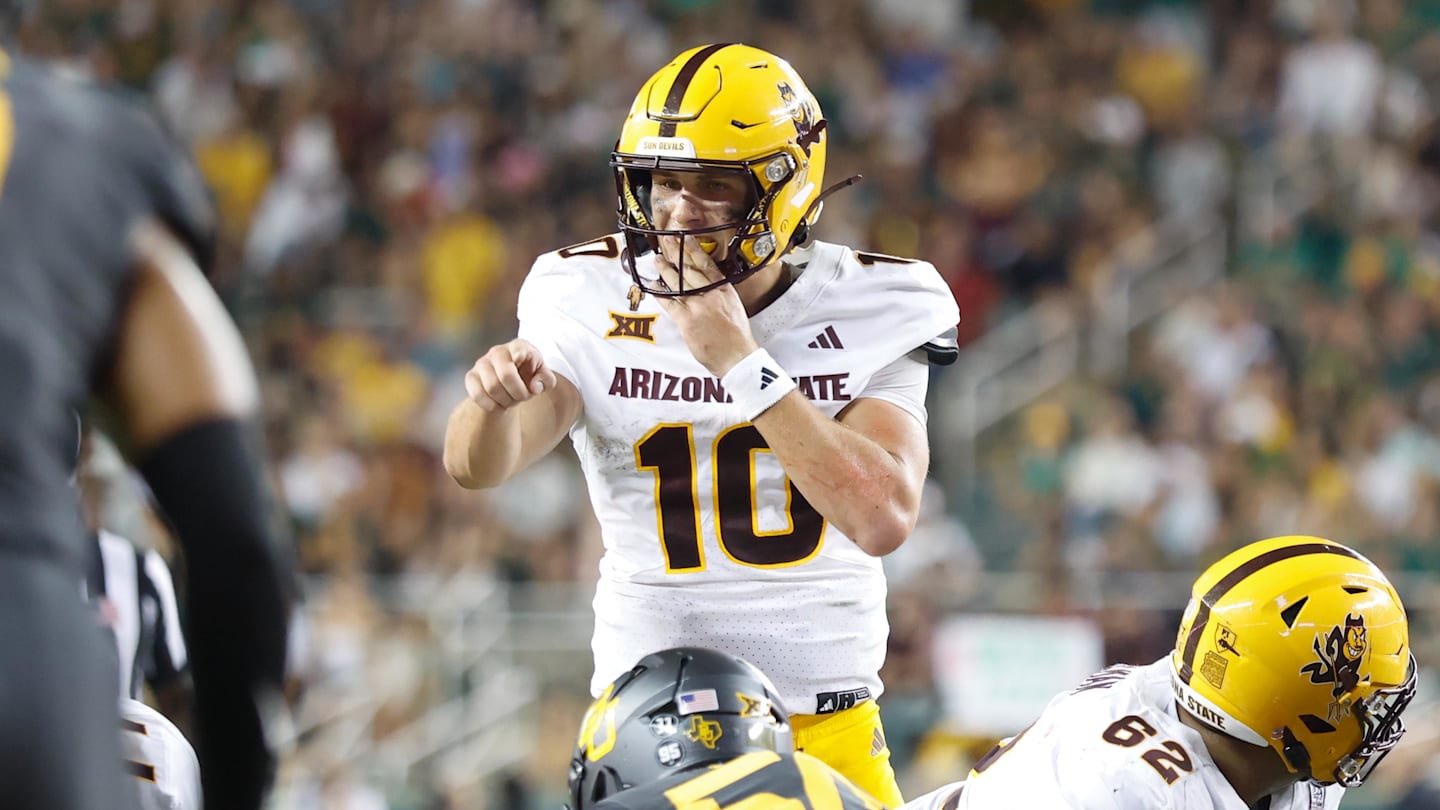 Why Sam Leavitt Will, Won't Declare for 2026 NFL Draft