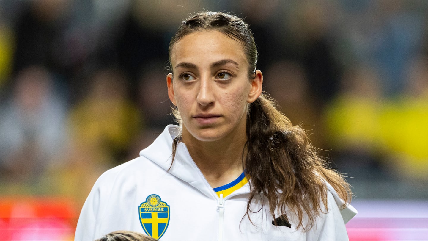 Arsenal complete signing of Swedish forward Rosa Kafaji | Footballitarian