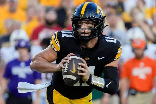Iowa Hawkeyes Blow Out UMass in Non-Conference Finale