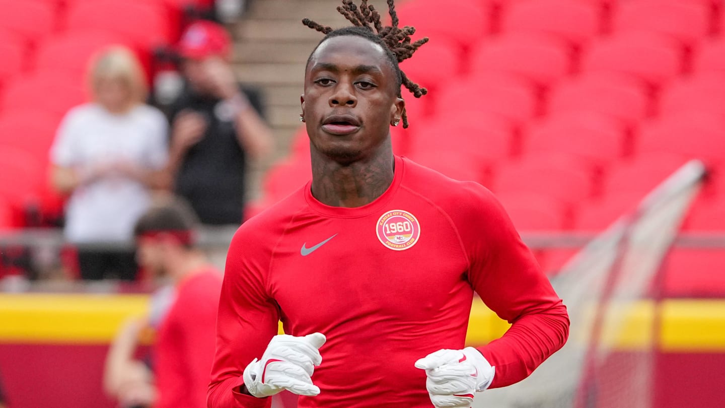 Chiefs WR Xavier Worthy scores on his first career touch vs. Ravens