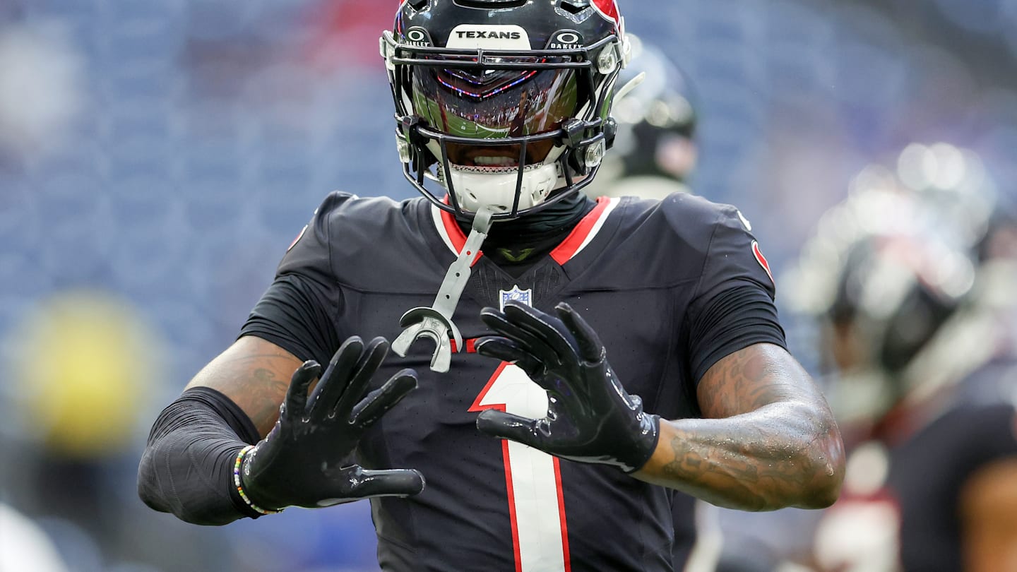 The Houston Texans need to react quickly if Stefon Diggs gets out of hand