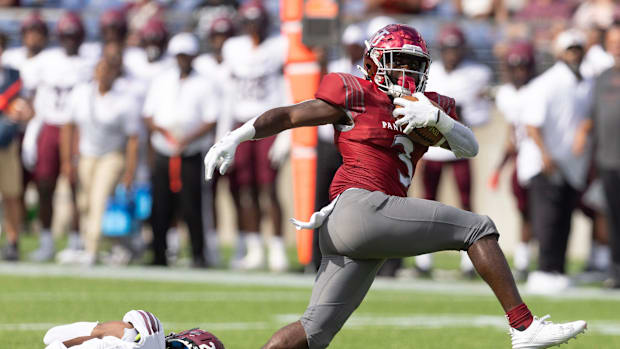 Black College Football Player Of The Year: Virginia Union Running Back ...