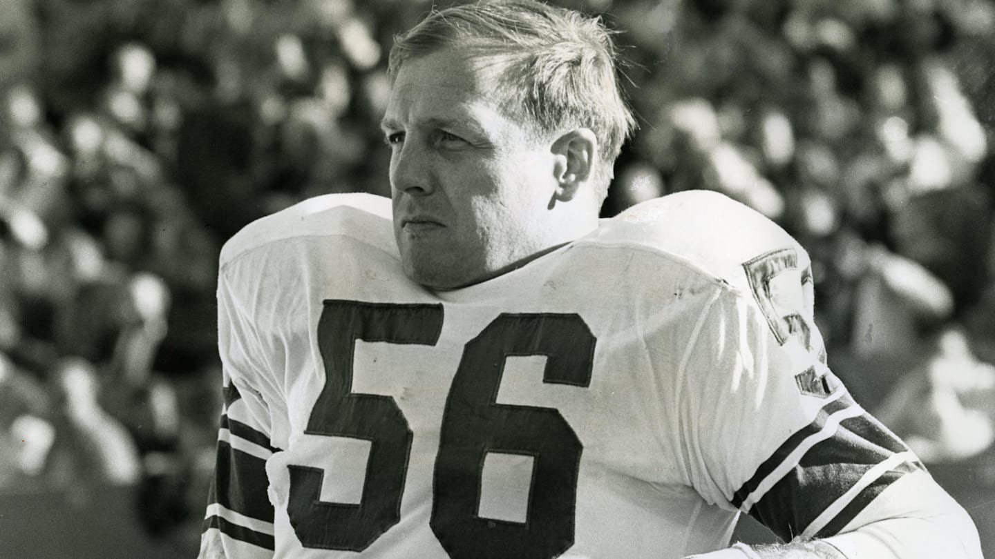 Former Pitt Star LB Joe Schmidt Dies at 92