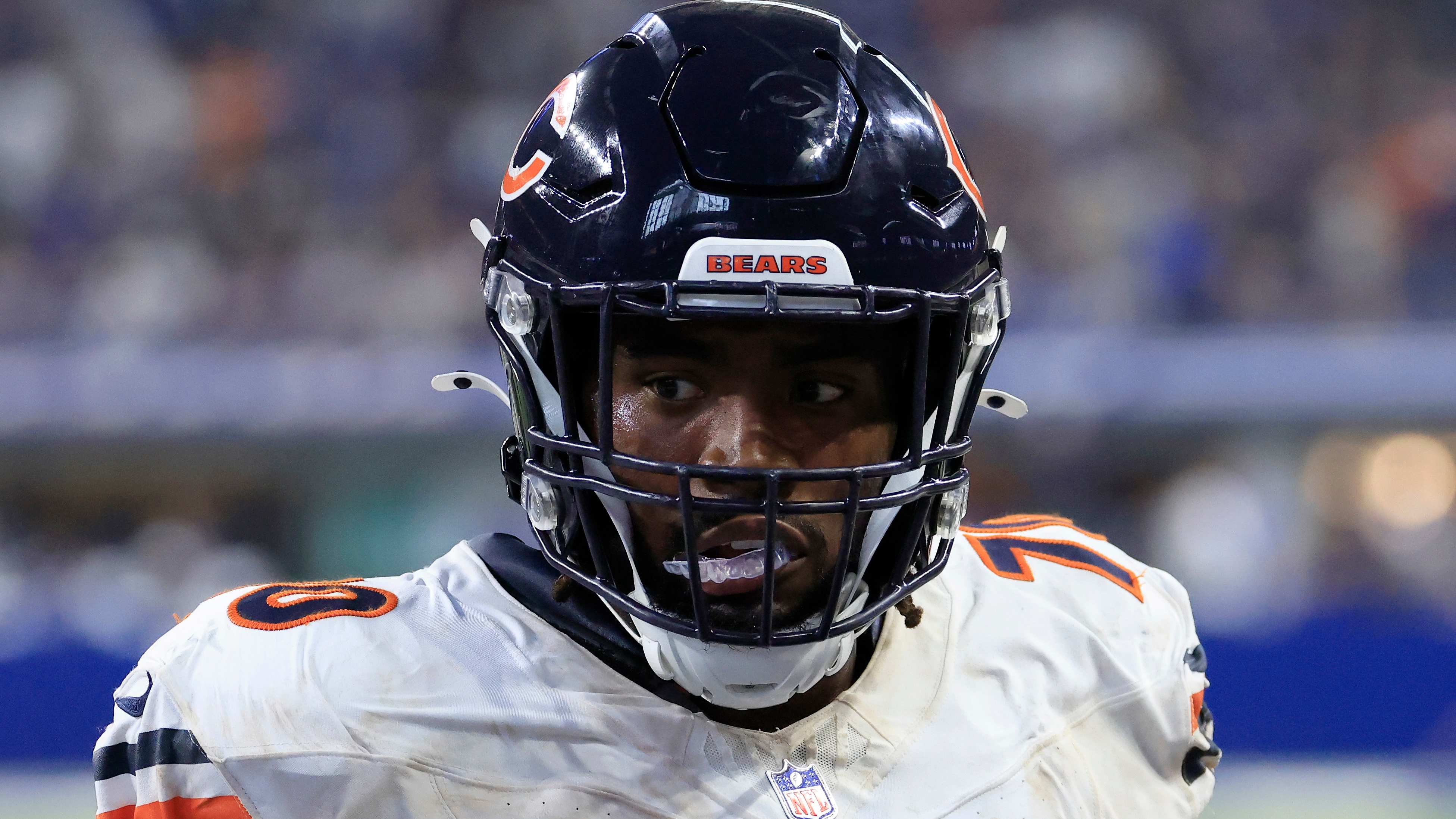 Braxton Jones' injury return signals an important moment for his Bears ...