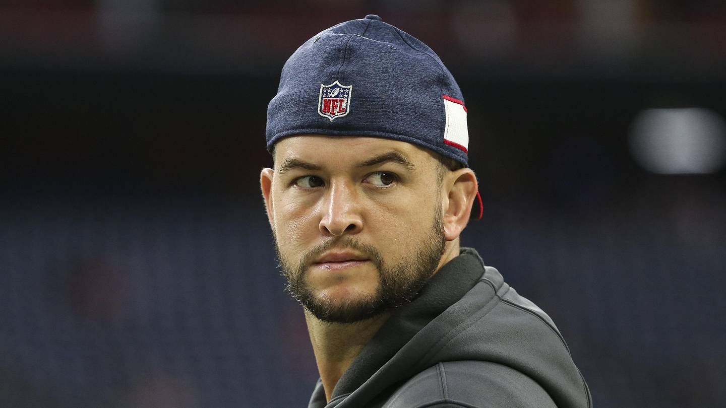 A.J. McCarron sends strong message on Kalen DeBoer amid firing rumors