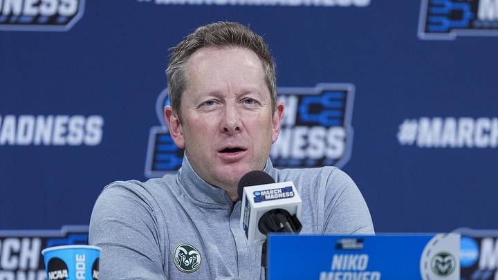 Analyst suggests Niko Medved will be 'heavily involved' in Gophers opening