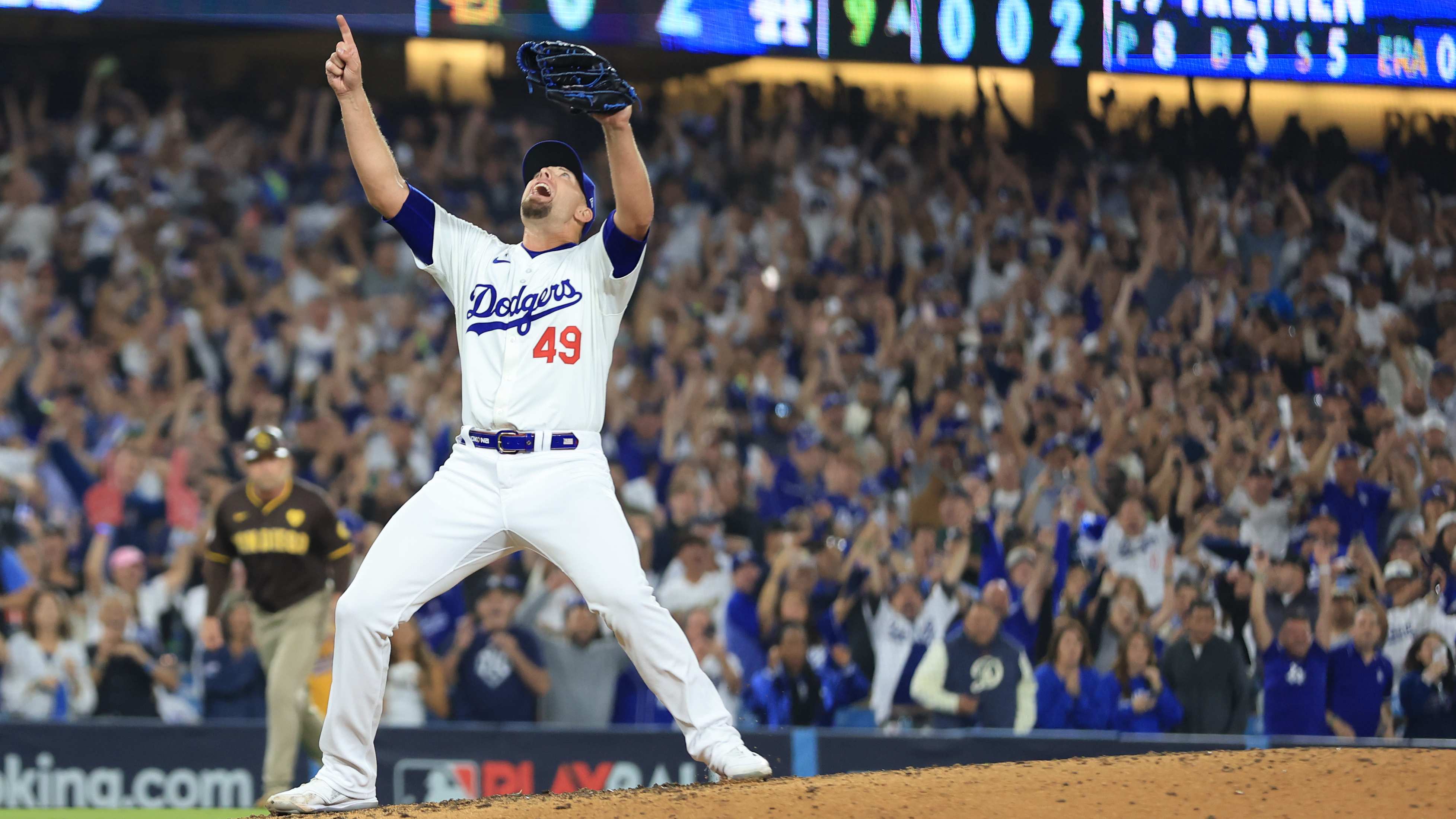 This looming World Series champion is a perfect Cubs free agent target