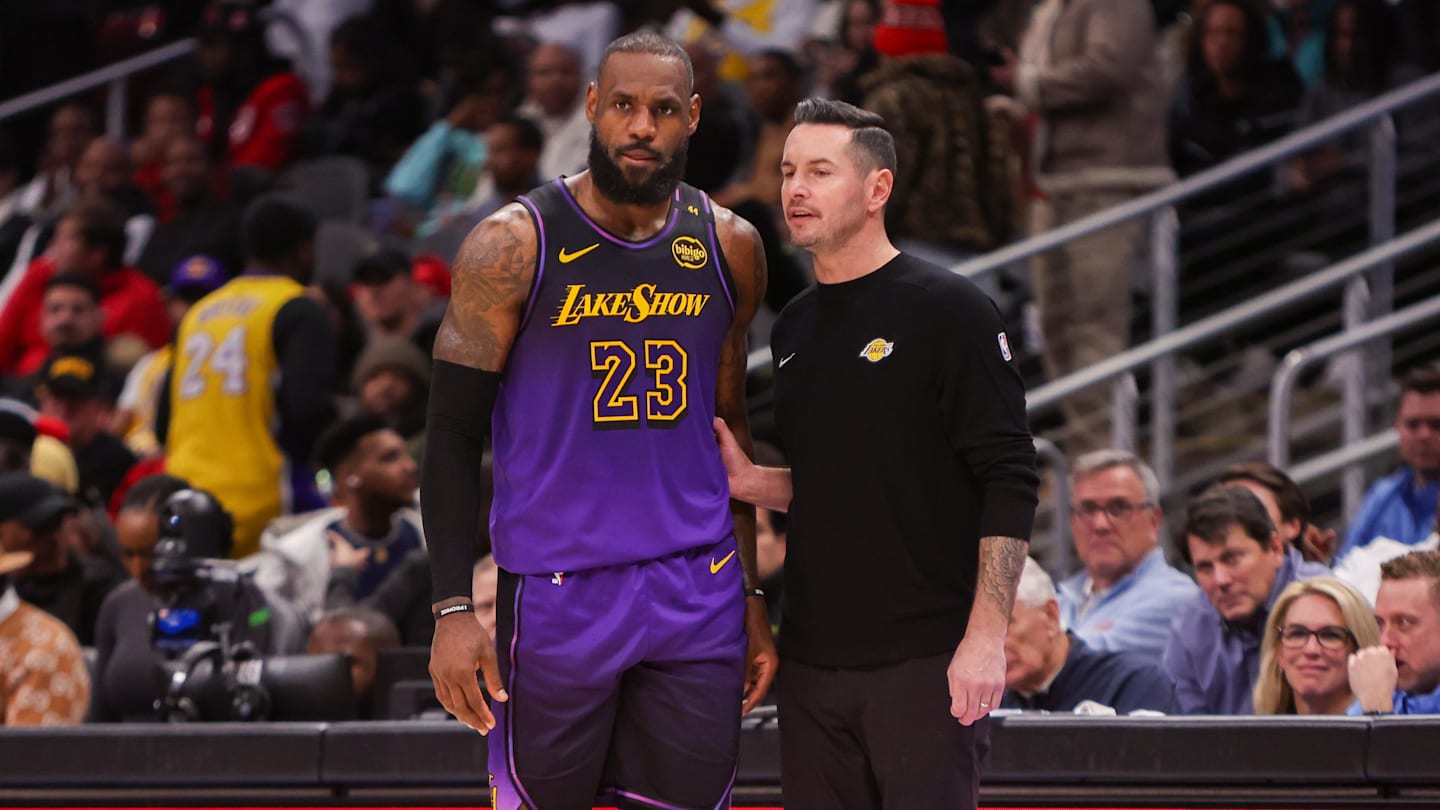 New Report Suggests Lakers Fumbled Chance To Trade For Magic Center