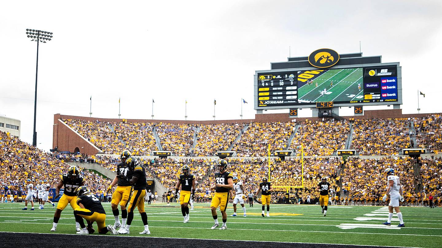 Iowa Hawkeyes' Stadium Ranks Amongst Best in College Football