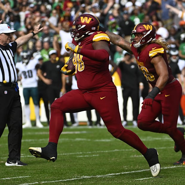 Matt Milano returns on Sunday Night Football, former 2nd-round DT makes ...