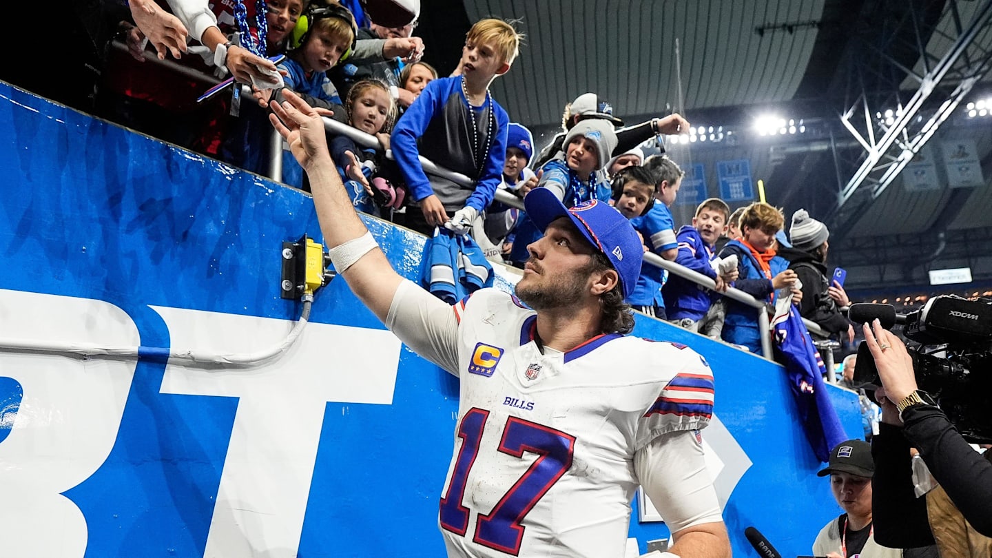 Super Bowl and CFP odds fresh and here's who to pick