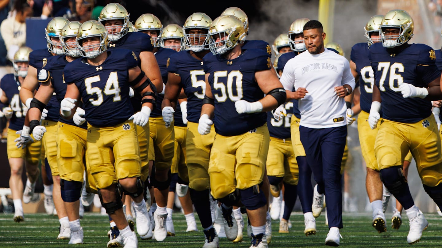 New Notre Dame QB Blake Hebert Can Fly Under the Radar — In a Good Way