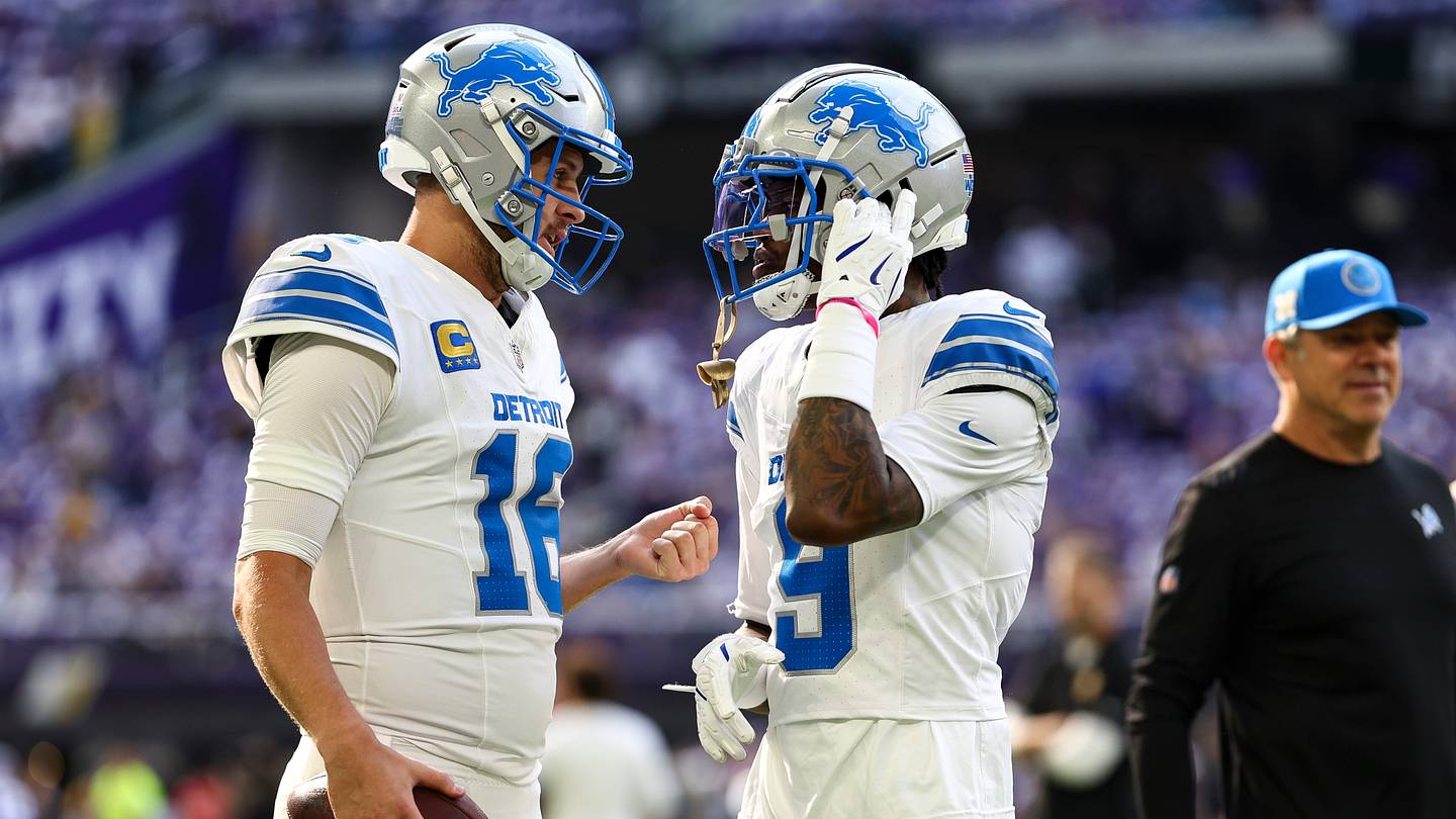 Jameson Williams must wake up fast to realize potential, reward Lions ...