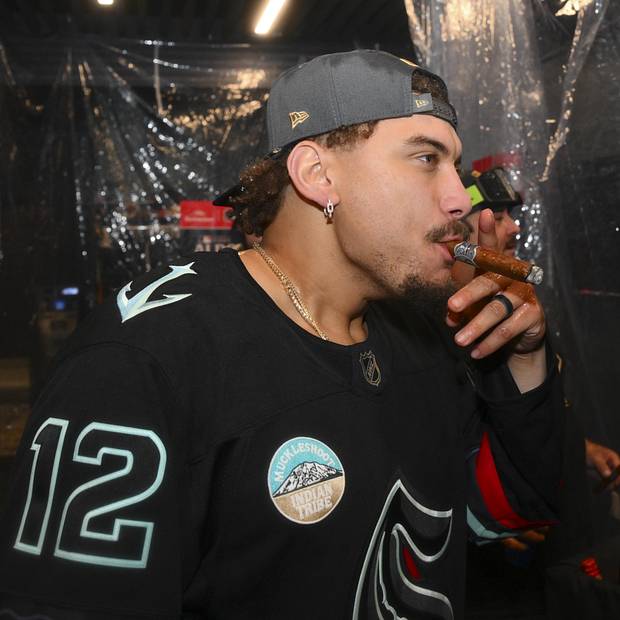 Sonics icon Kevin Durant shouts out Mariners Josh Naylor's sweet ALCS ...