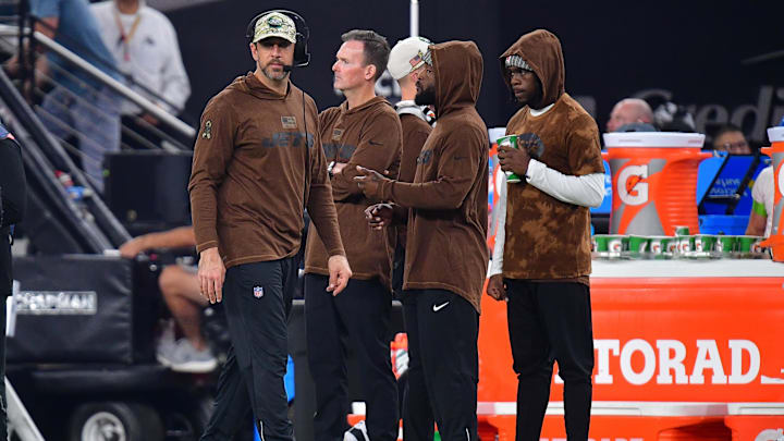 Jets' Aaron Rodgers Predicted To Sign With Shocking AFC Team If Cut By NY