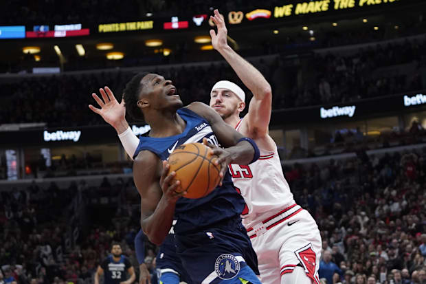 OKC hero Alex Caruso's ex-reality star fiancée makes fun of her custom ...