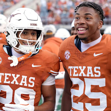 OT Connor Stroh Officially signs with Texas Longhorns - Sports ...