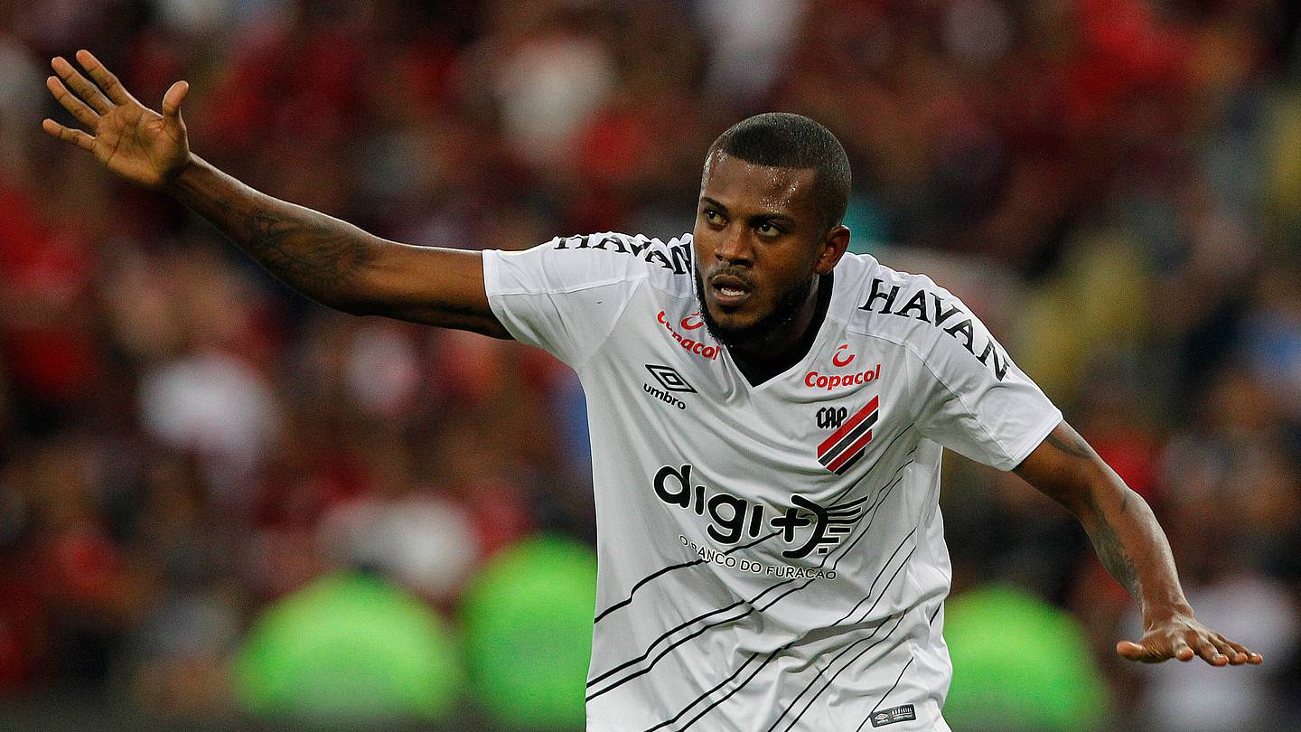Athletico-PR e Marcelo Cirino abrem negociação e atacante pode voltar ...