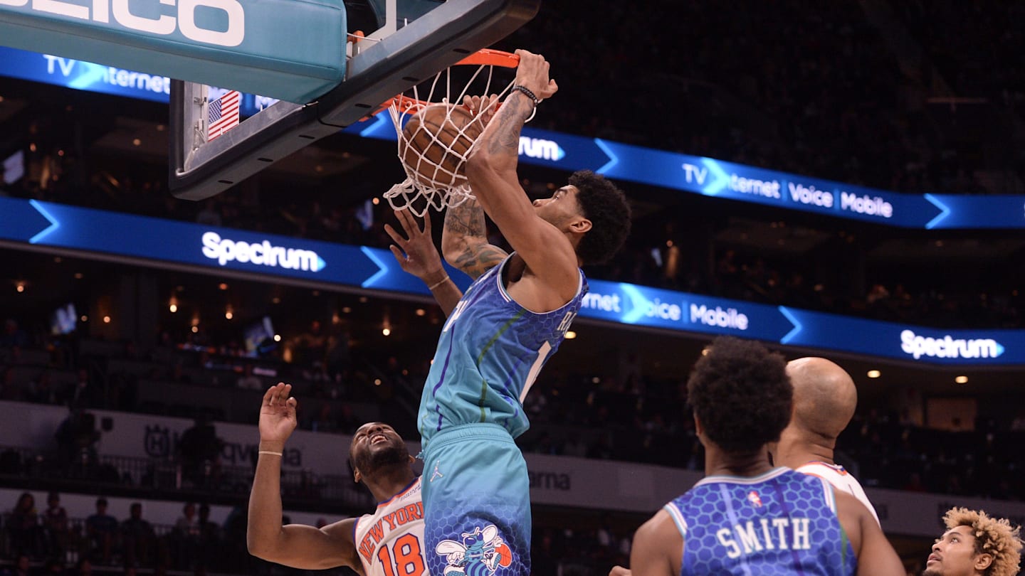 New Three-Team Trade Proposal Helps Fix Knicks Center Problem, Hawks ...