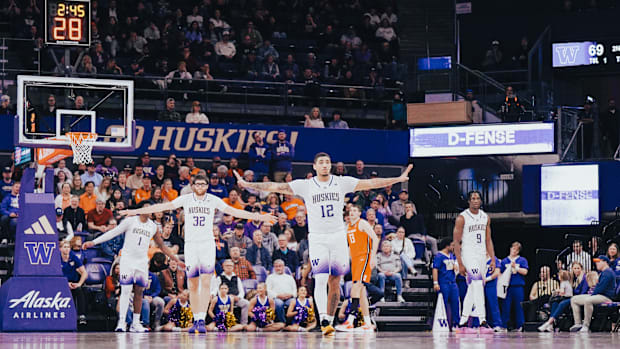 Husky Basketball Has Been Confounding and Exhilarating