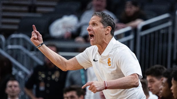USC Eric Musselman Continues Pregame Antics For Michigan Showdown