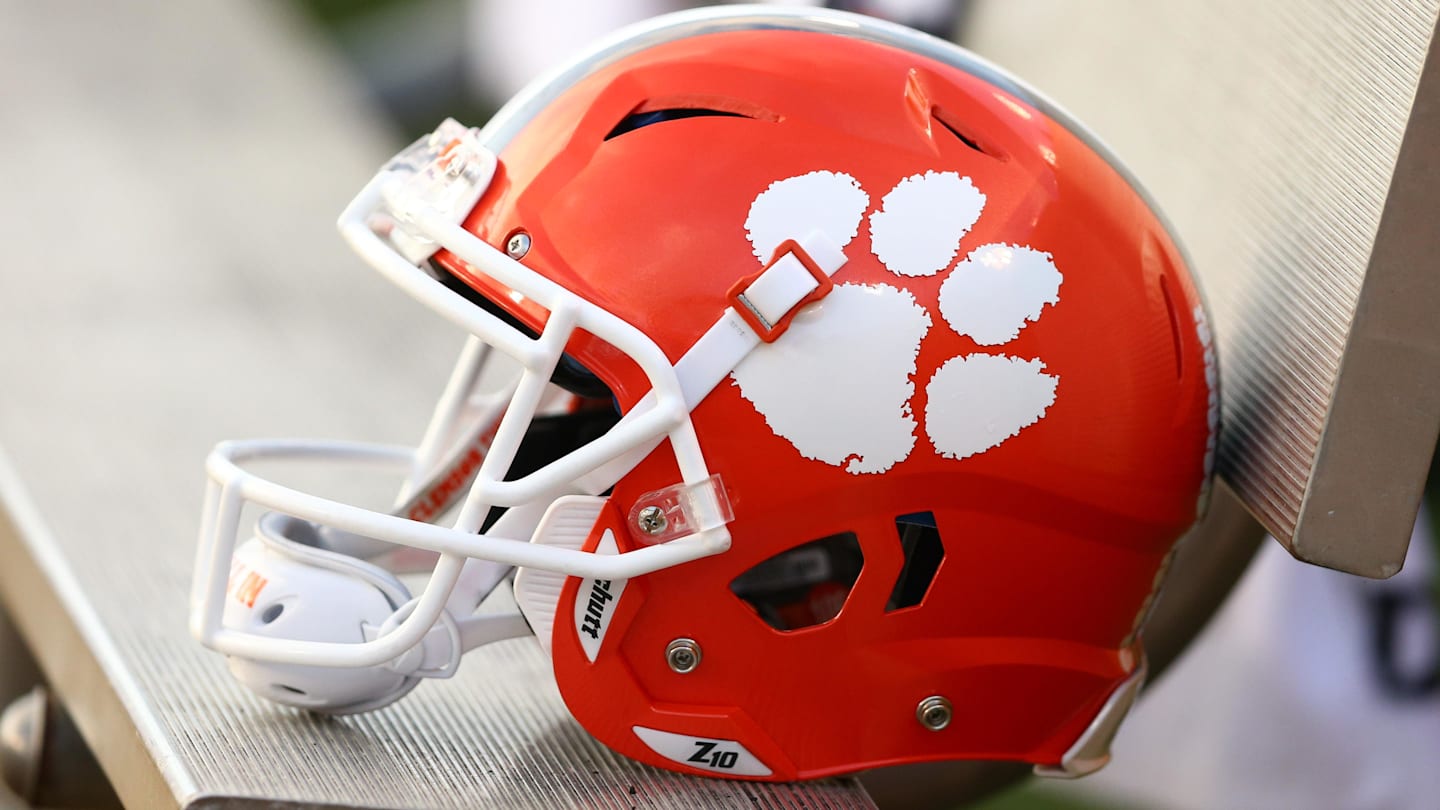Clemson Football Makes Final Four of Coveted 2026 Offensive Line Recruit