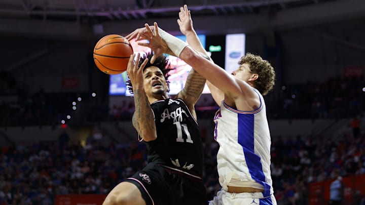 No. 12 Texas A&M Aggies Drops Fourth Straight Game in Loss to Florida ...