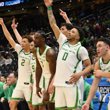 NCAA Tournament Betting Odds: No. 5 Oregon Ducks vs. No. 12 Liberty Flames