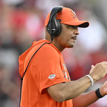 Matchup Breakdown and Final Score Prediction For Virginia vs Stanford