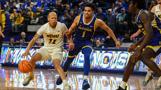 Jacari White's Journey from 0-Star Recruit to Charlottesville