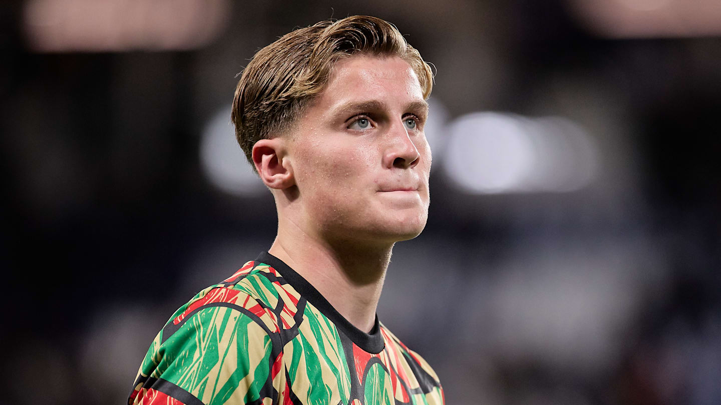 Arsenal set to start 16-year-old goalkeeper in Carabao Cup tie vs Bolton