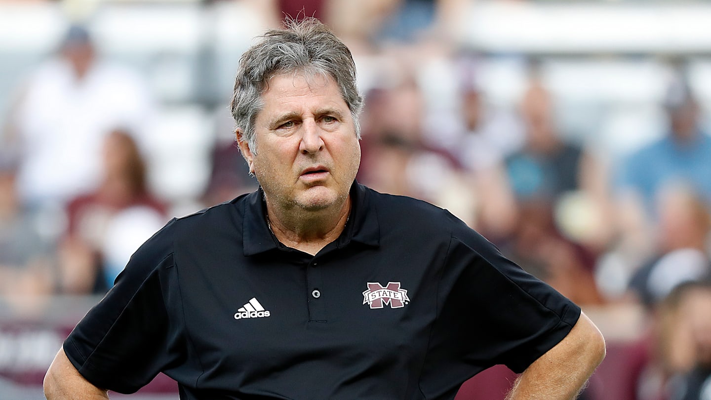 Why should Mike Leach be in the College Football Hall of Fame?