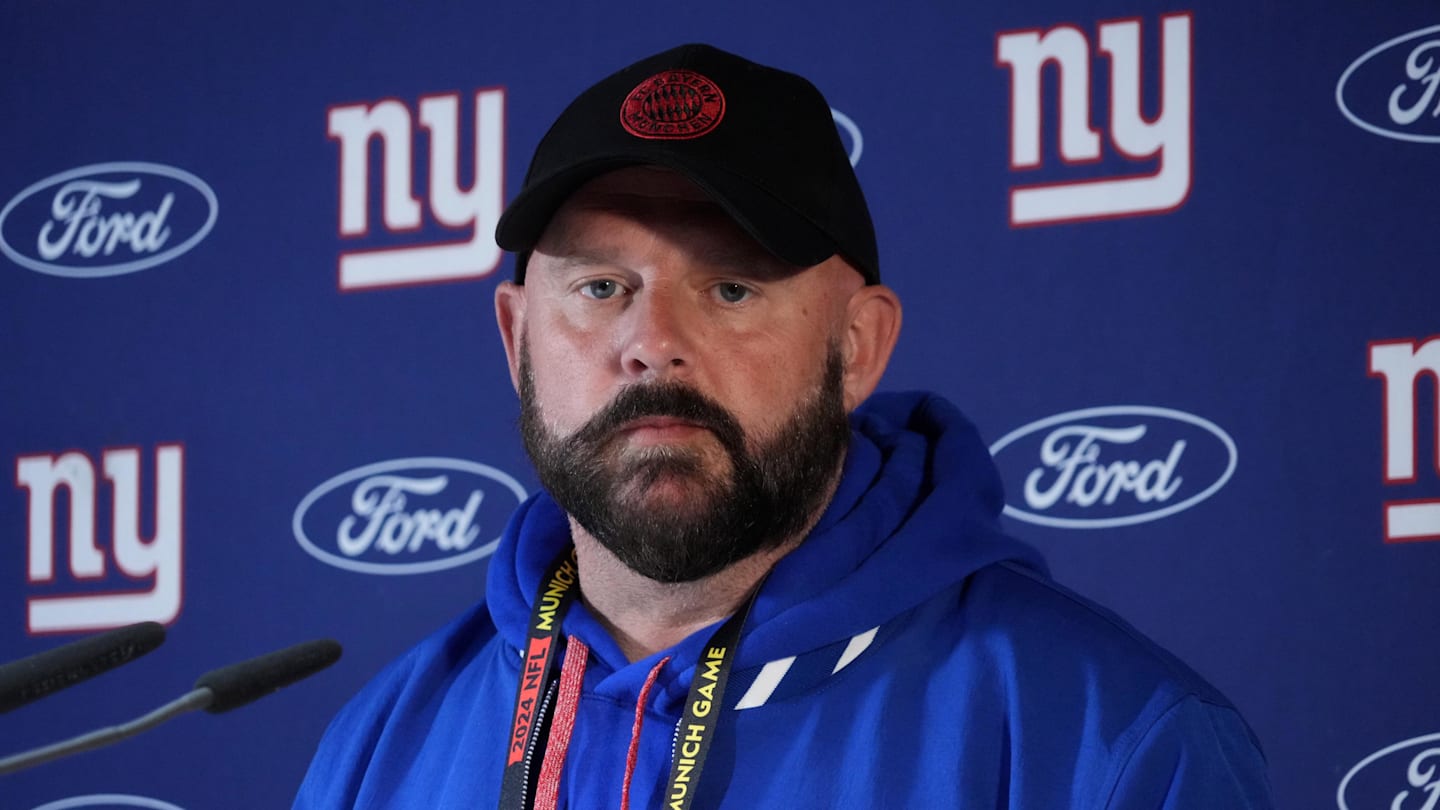 Adam Schefter Weighs in on Job Security for Giants’ Brian Daboll, GM ...