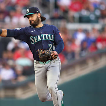 The Big Questions Surrounding Seattle Mariners Return For Victor Robles