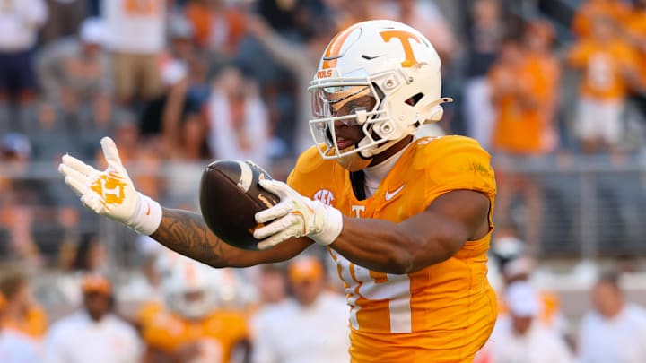 Receiver Braylon Staley Leaves Game Early with Apparent Upper-Body Injury