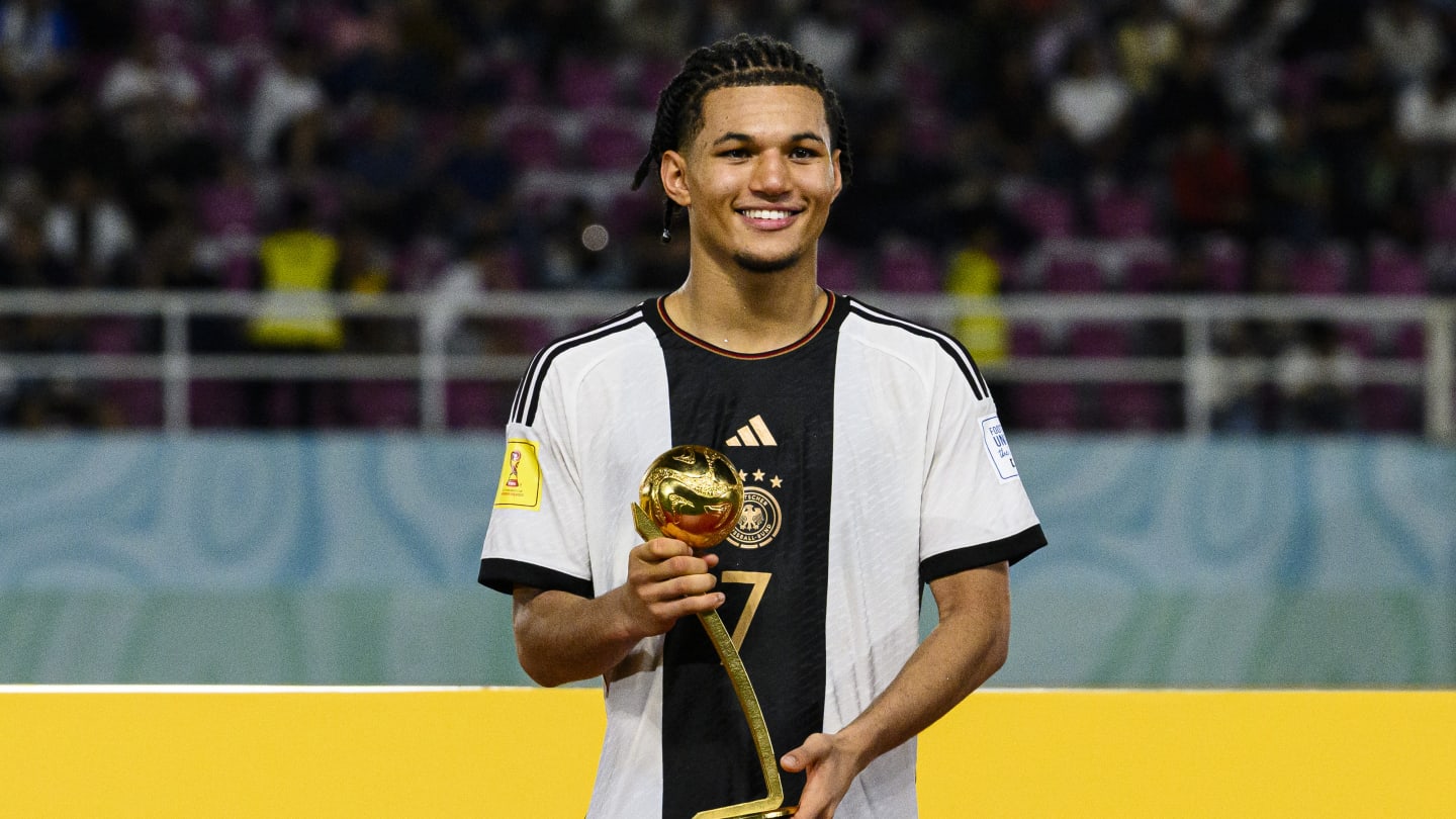 Bericht: So gehts für Paris Brunner beim BVB weiter