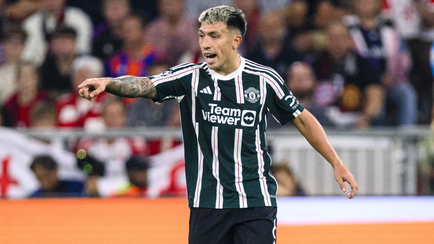Lisandro Martinez provides huge fitness update ahead of January return