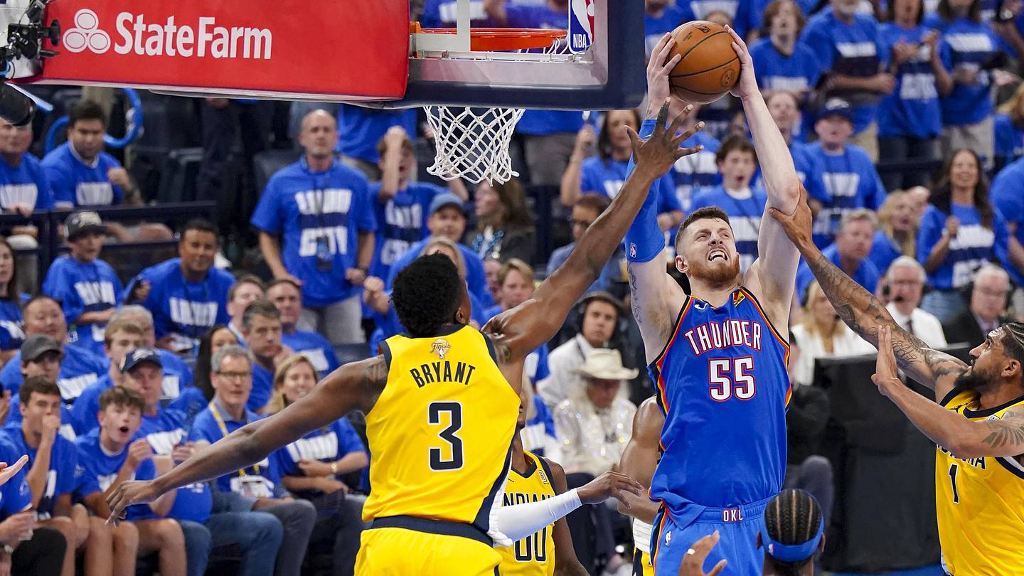 What Is a Double-Double in Basketball? Explaining the History and ...