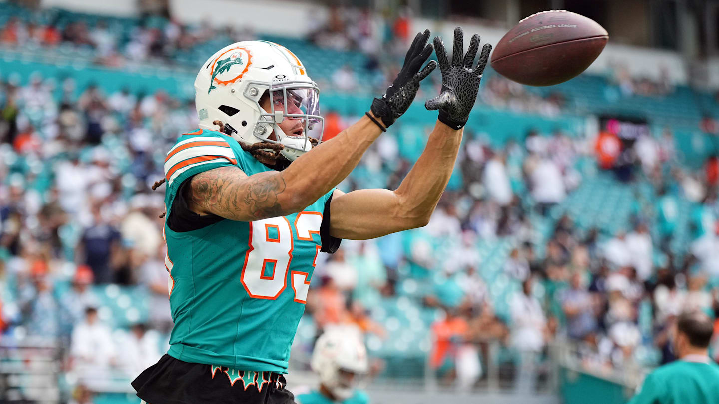 Jokes aside, Buffalo Bills' signing of Chase Claypool is a low-risk ...