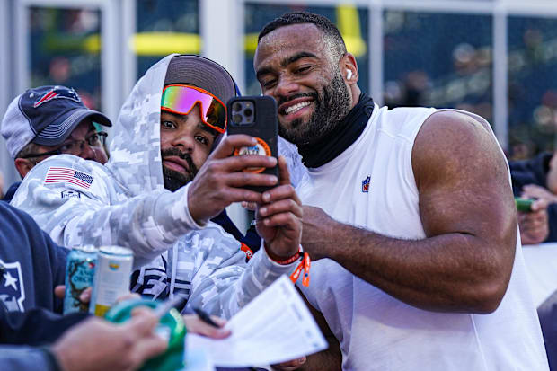 Unheralded Dallas Cowboys free agent addition brings versatility DL ...